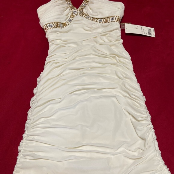 Adrianna Papell | Dresses | Hailey Logan By Adrianna Papell | Poshmark